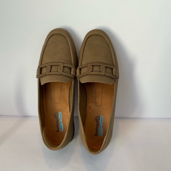 BareTraps | Shoes | Baretraps Addison Tan Flats | Poshmark